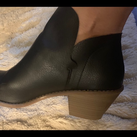 Universal Thread | Shoes | Universal Thread Ankle Boots Size 1 | Poshmark
